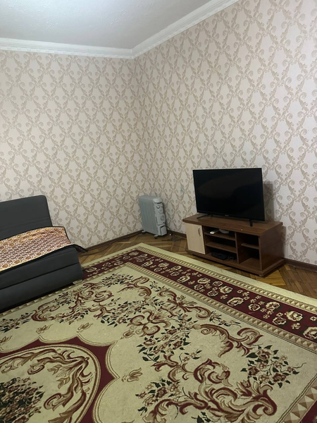 М.Айбек 2/9/9 срочно сдаётся