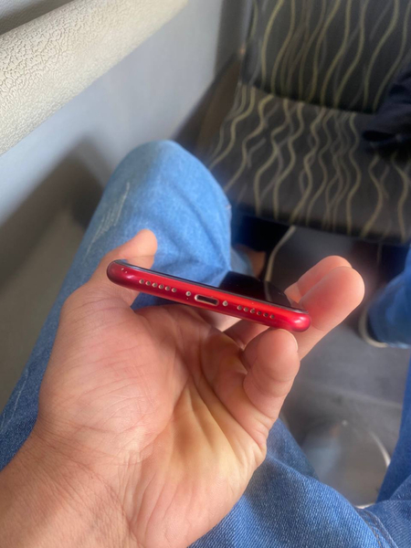 Iphone xr 128gb holati idial