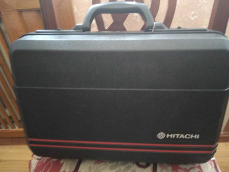 видеокамера HITACHI