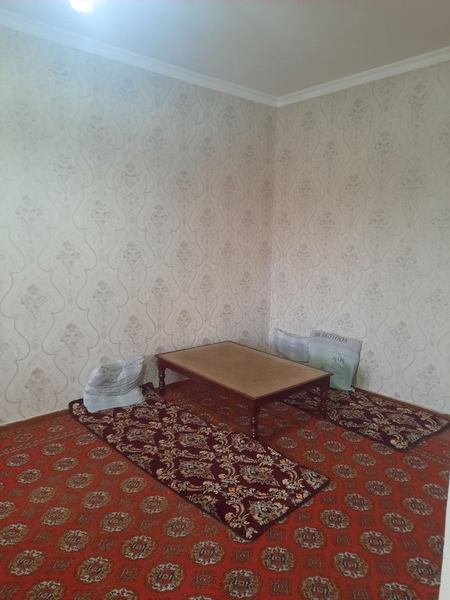 Продаю свою 1/4/4 на Авиасозлар-4 (Лисунова 4)