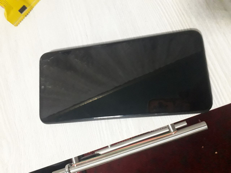 Telefon sotiladi