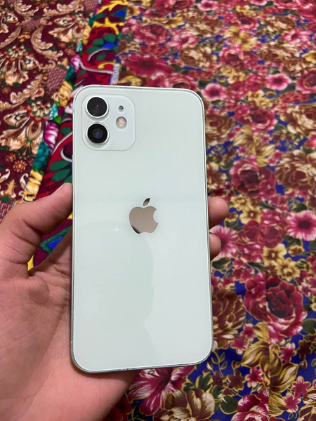 Iphone 12 sotiladi