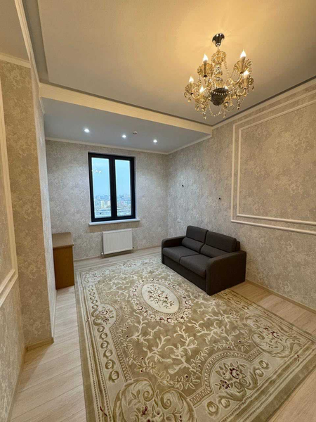 New building 4 room new euro Infiniti residence Istiqbol street C-1