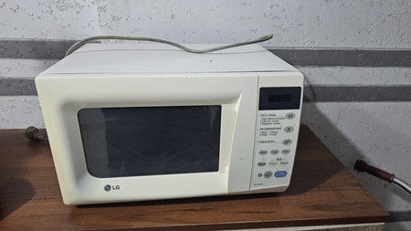 Микроволновка LG