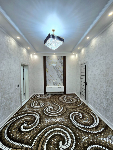 Продается 2 ком. Квартира на 2 этаже адрес Азиз базар ор. Рес.Темуршох