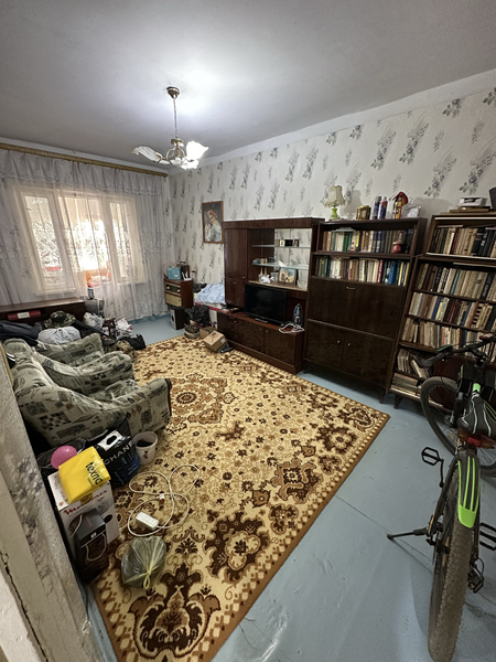 Продам 3-х комнатную квартиру