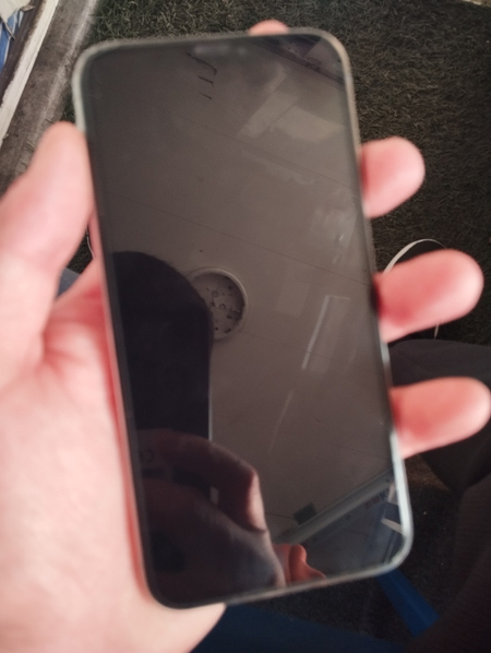 iPhone x rangi oq
