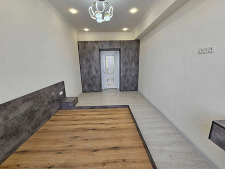 3 xonali 105m² 5-qavat uy sotiladi