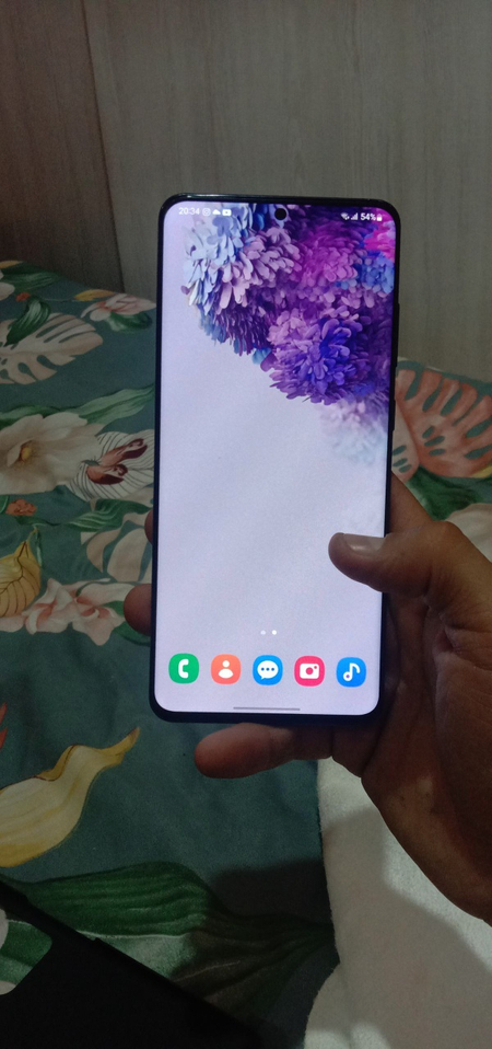 Samsung S20 ultra 5g 12/256gb  imei afisalni ótgan aybii yo 1