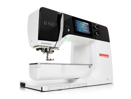 Швейно-вышивальная машина BERNINA 590 с модулем