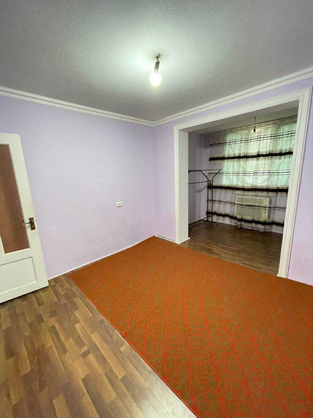 2х комнатная квартира на 1 этаже 50кв/м, в Самарканде