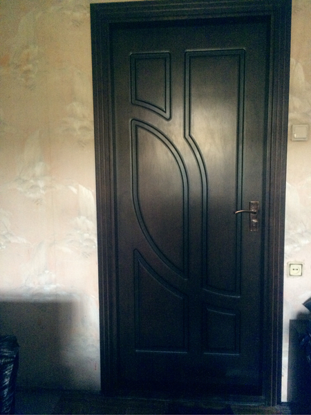 Продается дверь из МДФ