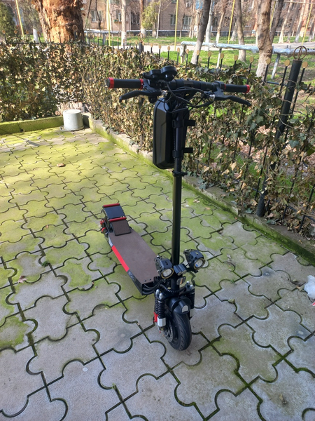 Электросамокат SKILLMAX . 1000W