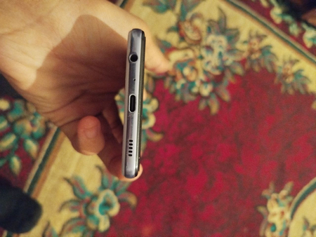 Samsung A 72. 256