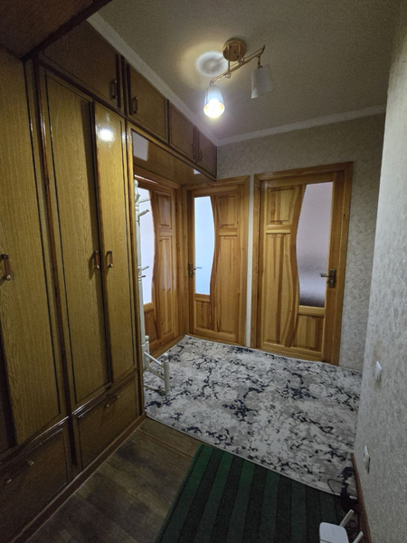 Продается 3 ком. Квартира по ул. Мукумий ориентир метро Новза