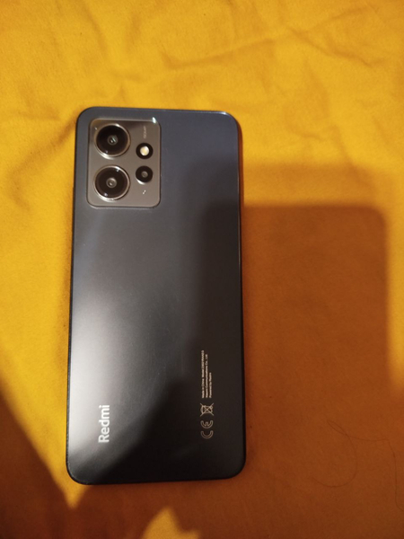 Продаю redmi note 12 8/128