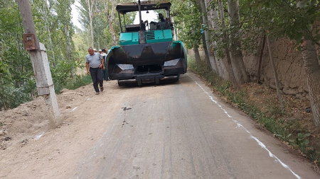 Asfalt yotqizish xizmati