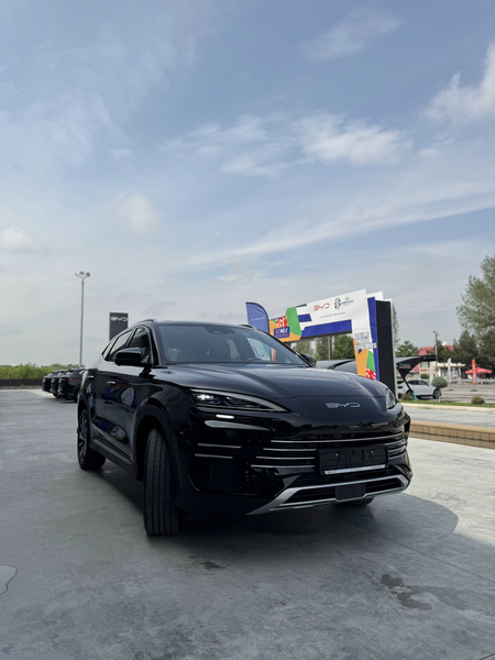 BYD SONG PLUS CHAMPION DM-I ( 150km Flagship )