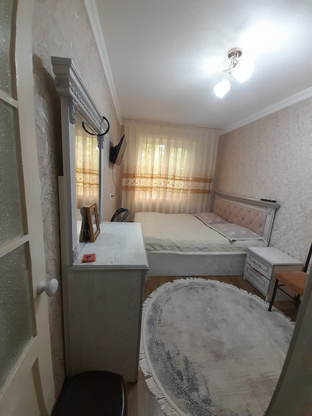 Продаётся 3-х комнатная квартира. Микрорайон