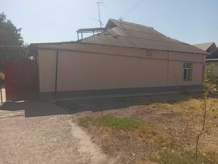 Uy sotiladi Hovli