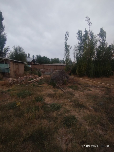 Участка сотилади 5соток