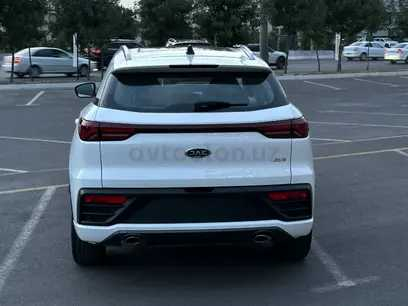 JAC JS6 Krossover Rasmiy Diller orqali 100km - 8L, 7,5soniya