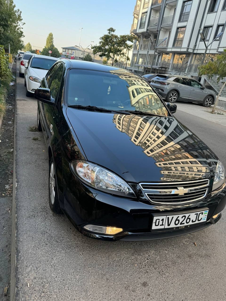 Jentra sotiladi 4500 prabeg