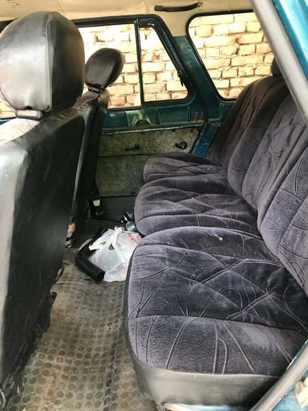 Uaz bars sotiladi
