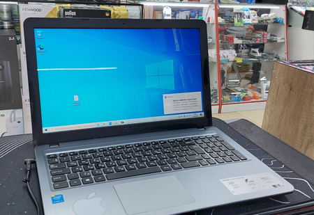 Asus A455LF Intel Core i3-5005U ram 4GB Ssd 120Gb