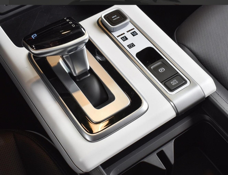 Автомобиль кроссовер Hyundai Mufasa 2.0L 2WD 
