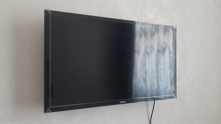 Samsung 32 telvizor sotiladi