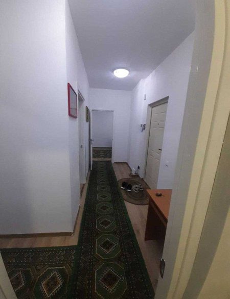 Qizlarga oila va bolarga 1-metro oldidan shinam kvartira ijaraga berl