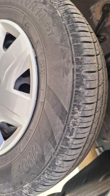 Cobalt avtoshina wanda yumshoq balon