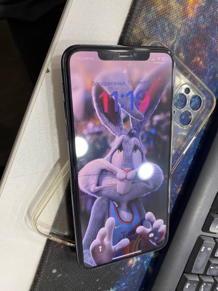 Iphone 11 pro max 256 gb sotiladi