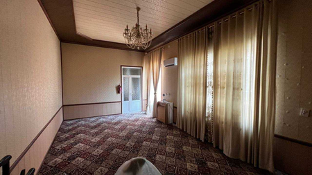 Шинамгина  Ховли уй сотилади.