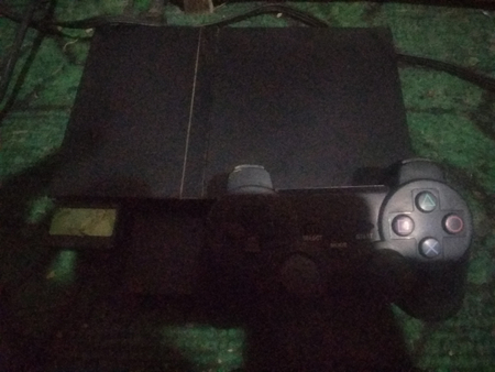 Play station sotiladi