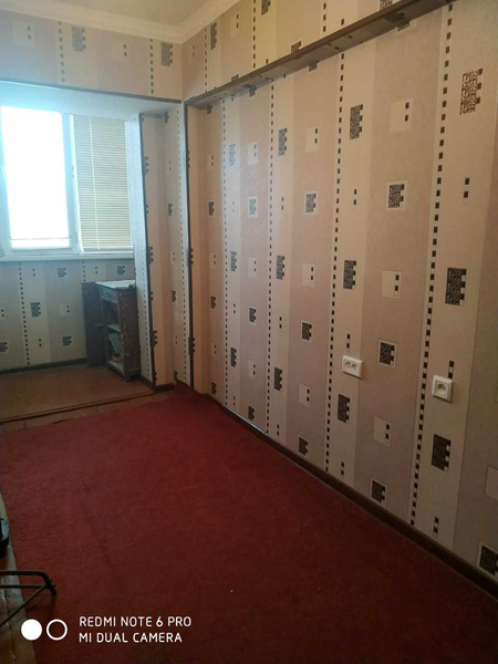 (К122913) Yakkasaroy tumanida 1-xonali kvartira sotiladi