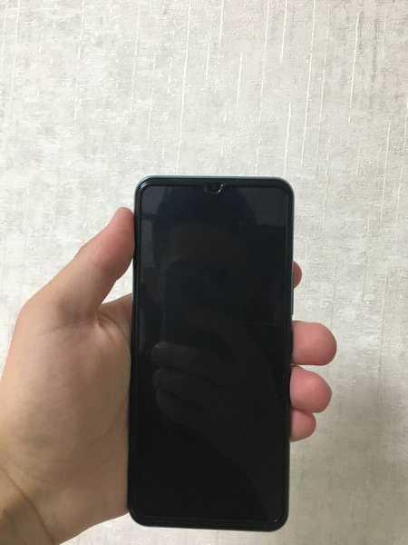 Vivo 20 s e почти новый
