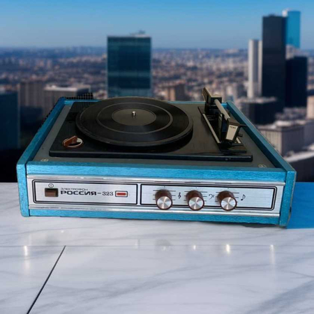 Проигрыватель KONCERT M Rock’n’Roll Custom Restored