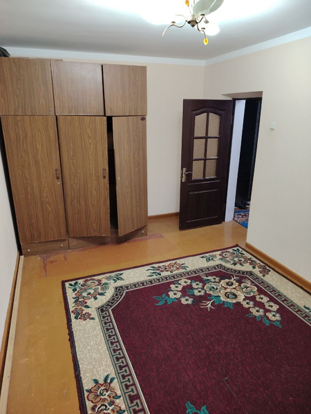 Chilonzor 9 kvartalda 1 xonali kvartira ijaraga beriladi
