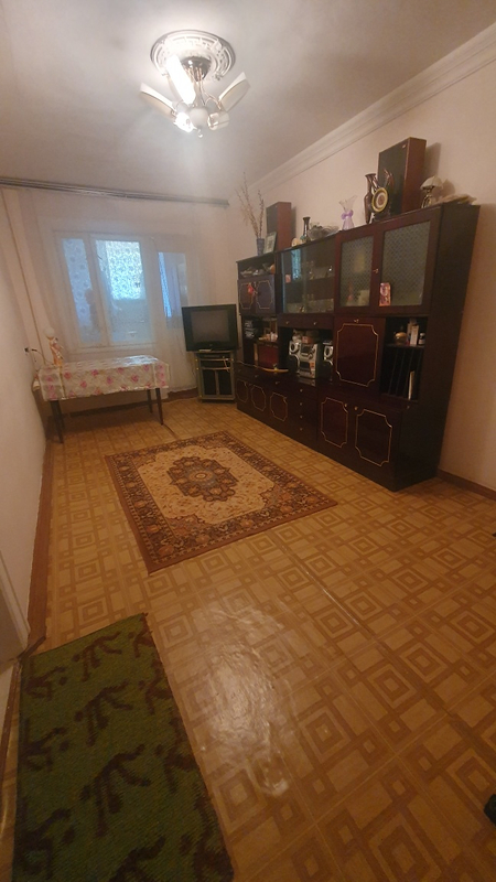 Квартира 3 комн. на 2 этаже