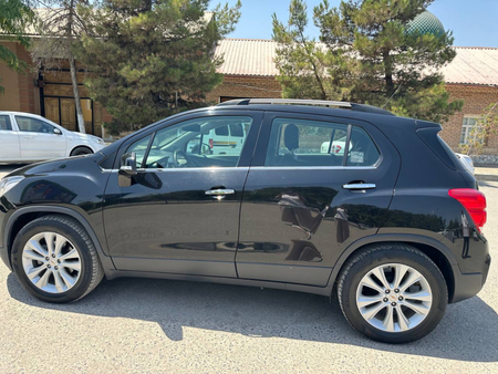Продаю трекер-1 автомат 4 я позиция в хорошем состоянии 2019 года