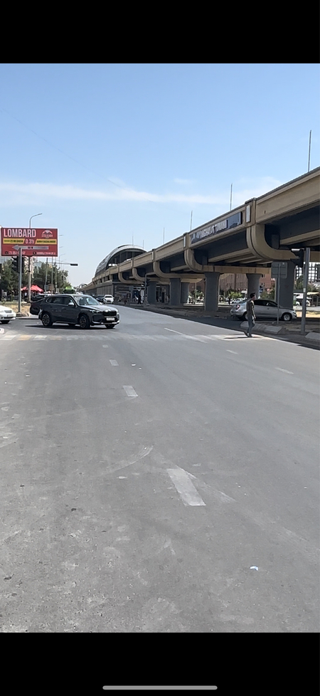 Arenda Sergili Yangi xayot 3 A 3 metro bekati yonida 1 xona