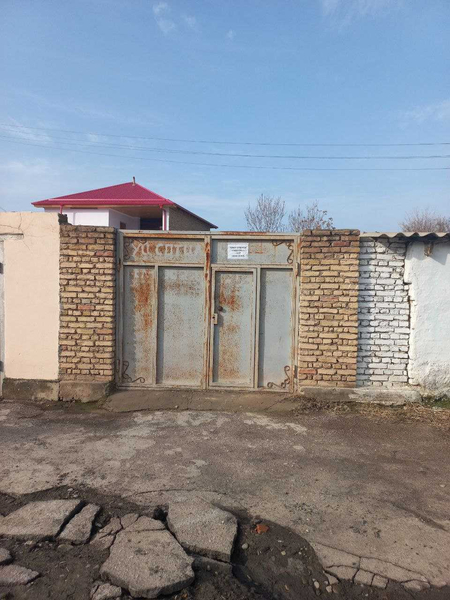 Уй сотилади, зарил пул керак. Дом продаётся. Срочно денги нужны.