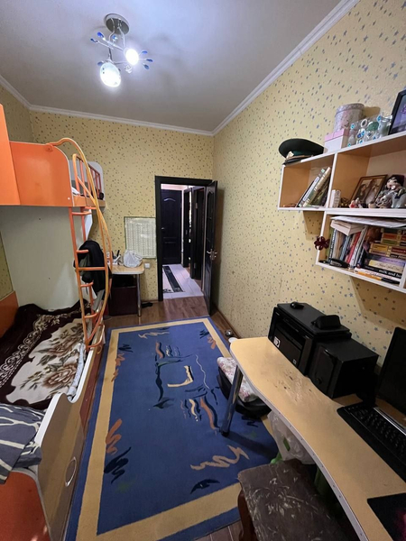 Чиланзар 16. 3/2/4. Около метро чиланзар.
Мебель техника
76.000
