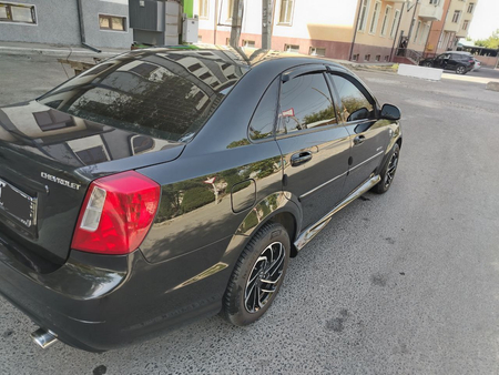 Продается Lacetti