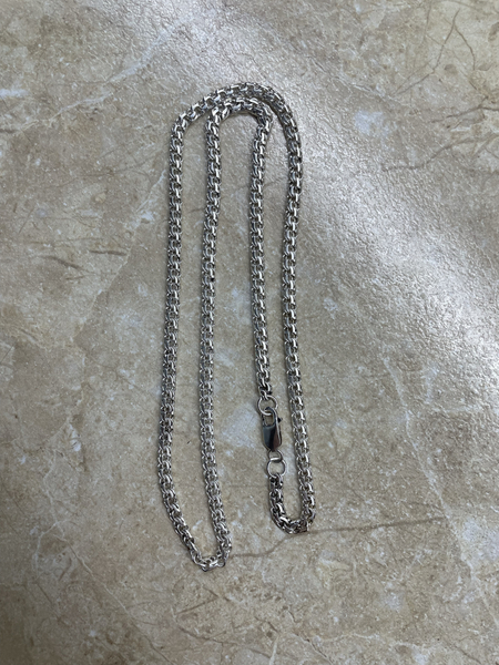 Продам серебреную цепочку 925 пробы