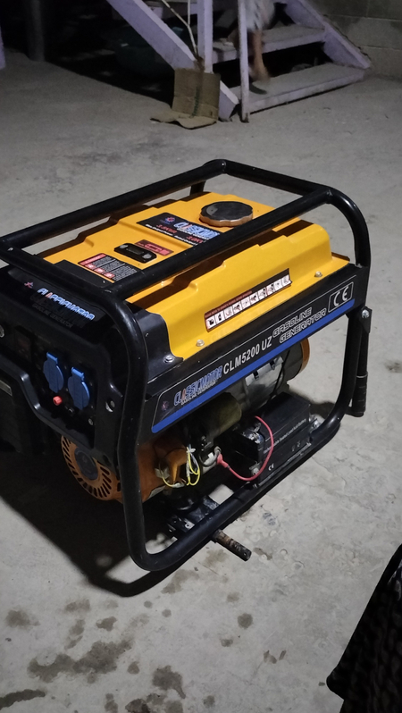 Dvijok generator