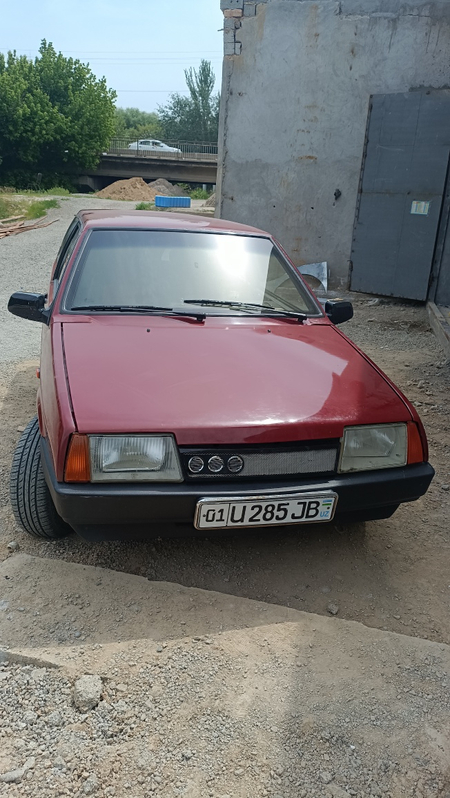 Lada Samara 2108