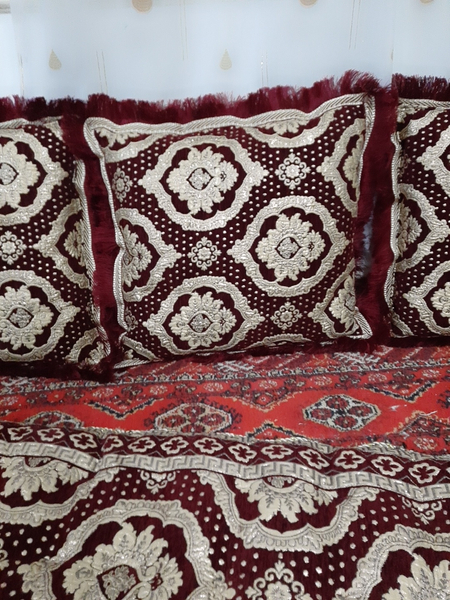 Yangi kurpachalar bor va zakazga tikamiz